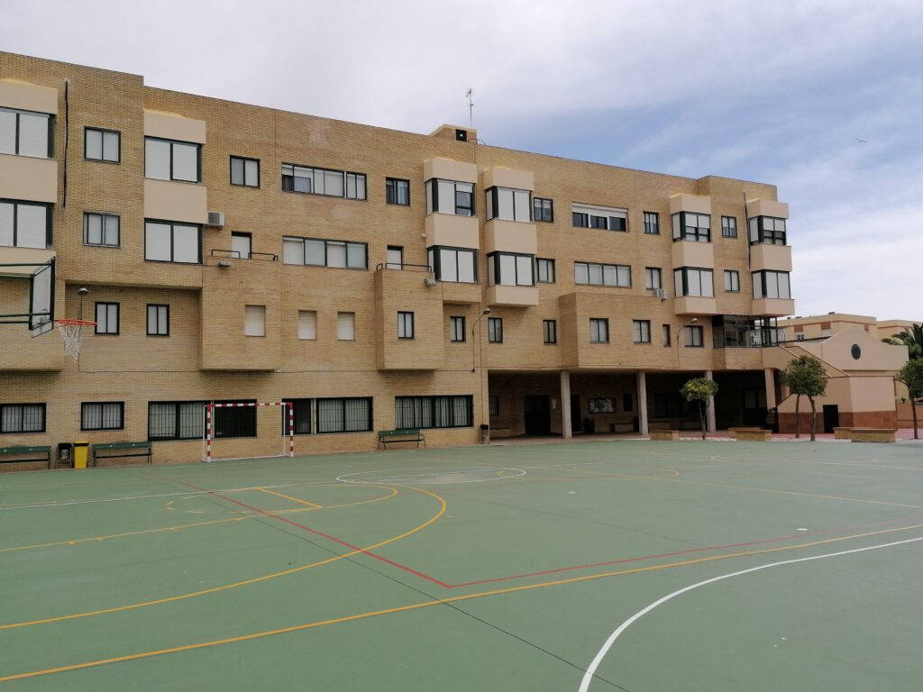 ᐈ Centro Concertado de Enseñanza Luisa de Marillac [ 2025 ] España